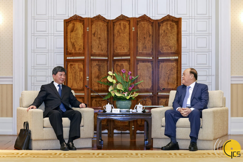 The Chief Executive, Mr Ho Iat Seng, meets with the Secretary of the CPC Fujian Provincial ...