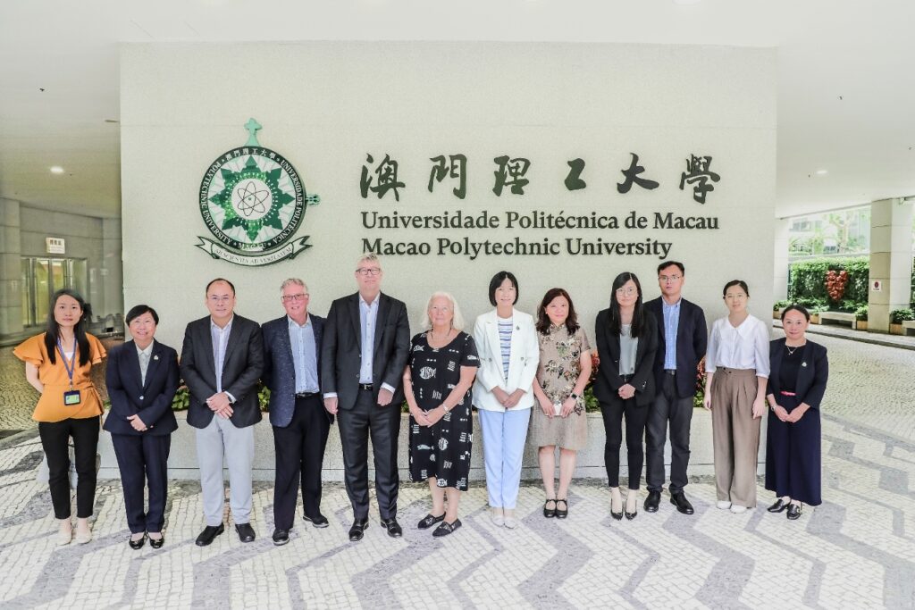 Quality Assurance Expert Panel Visited Macao Polytechnic University to Promote Exchange and Co ...
