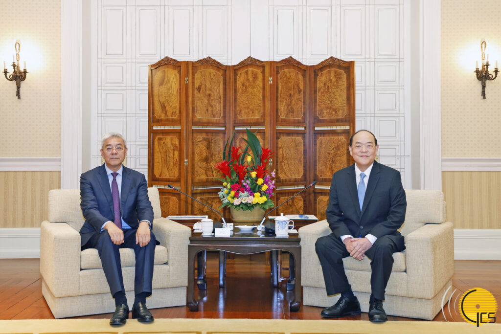 The Chief Executive, Mr Ho Iat Seng, meets with Secretary of the CPC Jiangxi Provincial ...